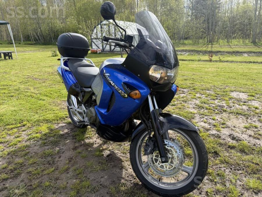 Honda Varadero 2000 Talsi, ar dzinēja tilpumu 1.00 L un nobraukumu 0 tūkst. km par 2000 €, foto 3 vietnē AUTOMOTO.COM.LV