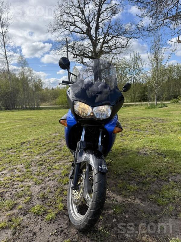 Honda Varadero 2000 Talsi, ar dzinēja tilpumu 1.00 L un nobraukumu 0 tūkst. km par 2000 €, foto 4 vietnē AUTOMOTO.COM.LV