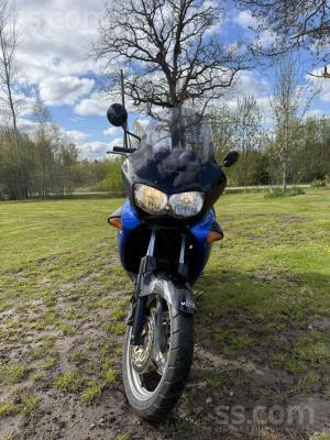 Honda Varadero 2000 Talsi, ar dzinēja tilpumu 1.00 L un nobraukumu 0 tūkst. km par 2000 €, foto 5 vietnē AUTOMOTO.COM.LV