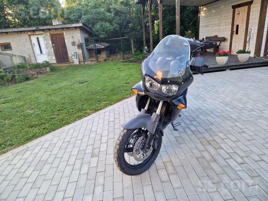 Honda Varadero 2003 Tukums, ar dzinēja tilpumu 1.00 L un nobraukumu 0 tūkst. km par 3100 €, foto 3 vietnē AUTOMOTO.COM.LV