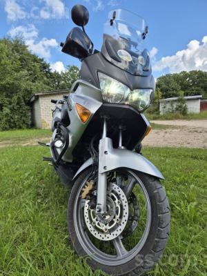 Honda Varadero 2005 Kuldīga, ar dzinēja tilpumu 1.00 L un nobraukumu 0 tūkst. km par 4500 €, foto 5 vietnē AUTOMOTO.COM.LV