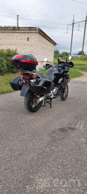 Honda Varadero 2007 Daugavpils, ar dzinēja tilpumu 1.00 L un nobraukumu 0 tūkst. km par 3700 €, foto 5 vietnē AUTOMOTO.COM.LV