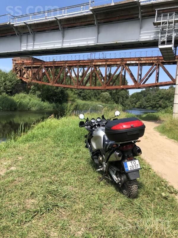 Honda Varadero XL 2000 Liepāja, ar dzinēja tilpumu 1.00 L un nobraukumu 0 tūkst. km par 3000 €, foto 10 vietnē AUTOMOTO.COM.LV
