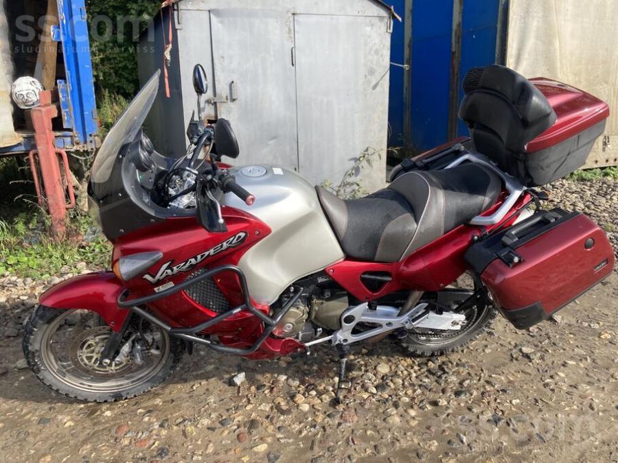 Honda Varadero XL 2001 in Madona, with an engine capacity of 1.00 L and mileage of 0 thousand km for 2200 €, photo 5 on AUTOMOTO.COM.LV