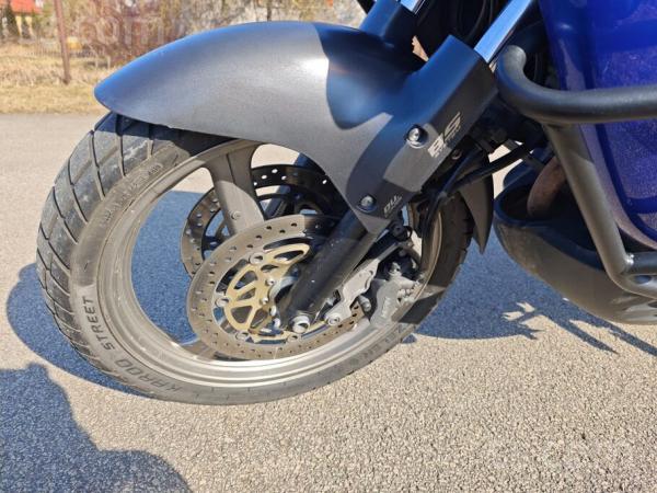 Хонда Varadero XL 2003 в Рига, объемом двигателя 1.00 л и пробегом 0 тыс. км за 2495 €, фото 4 на AUTOMOTO.COM.LV