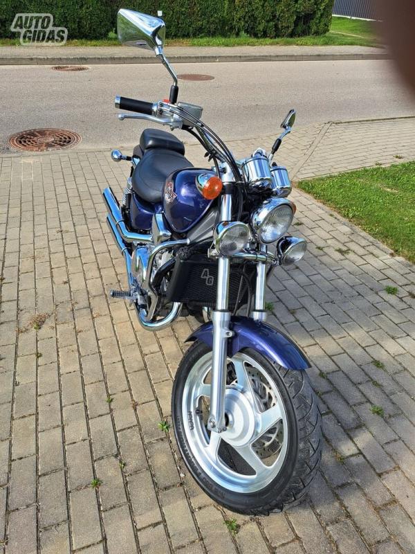 Blue Honda VF 1993 in Vilkaviskis, with an engine capacity of 0.75 L and mileage of 37 thousand km for 2200 €, photo 3 on AUTOMOTO.COM.LV