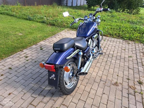 Blue Honda VF 1993 in Vilkaviskis, with an engine capacity of 0.75 L and mileage of 37 thousand km for 2200 €, photo 4 on AUTOMOTO.COM.LV