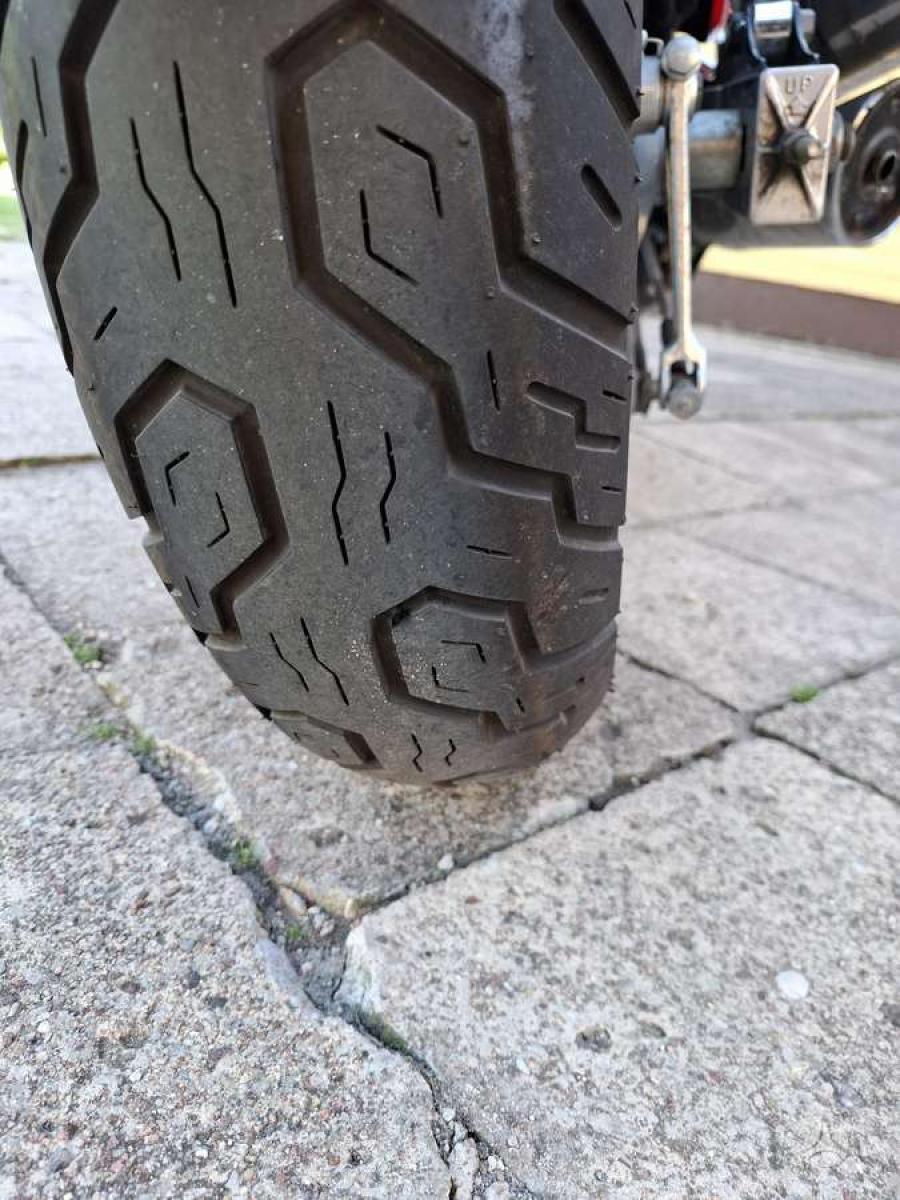 Sarkans Honda VF 1996 Palanga, ar dzinēja tilpumu 0.75 L un nobraukumu 45 tūkst. km par 3300 €, foto 15 vietnē AUTOMOTO.COM.LV