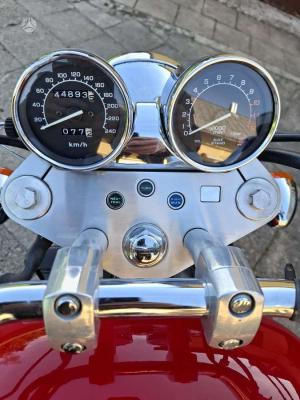 Sarkans Honda VF 1996 Palanga, ar dzinēja tilpumu 0.75 L un nobraukumu 45 tūkst. km par 3300 €, foto 19 vietnē AUTOMOTO.COM.LV