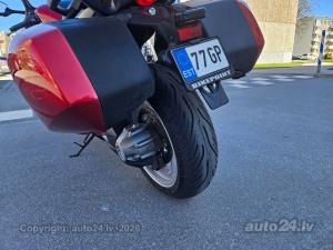 Melns Honda VFR 1200 2010 Tallina, ar dzinēja tilpumu 1.24 L un nobraukumu 71 tūkst. km par 5800 €, foto 4 vietnē AUTOMOTO.COM.LV