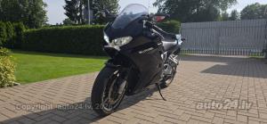 Black Honda VFR 800 2016 in Tallinn, with an engine capacity of 0.80 L and mileage of 48 thousand km for 6500 €, photo 6 on AUTOMOTO.COM.LV