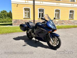 Синий Хонда VFR 800 2003 в Таллин, объемом двигателя 0.78 л и пробегом 35 тыс. км за 3999 €, фото 12 на AUTOMOTO.COM.LV