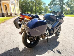 Синий Хонда VFR 800 2003 в Таллин, объемом двигателя 0.78 л и пробегом 35 тыс. км за 3999 €, фото 15 на AUTOMOTO.COM.LV
