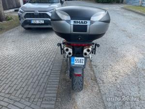 Pelēks Honda VFR 800 2003 Saue, ar dzinēja tilpumu 0.78 L un nobraukumu 81 tūkst. km par 2490 €, foto 5 vietnē AUTOMOTO.COM.LV