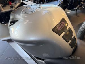 Pelēks Honda VFR 800 2003 Tallina, ar dzinēja tilpumu 0.78 L un nobraukumu 62 tūkst. km par 2790 €, foto 15 vietnē AUTOMOTO.COM.LV