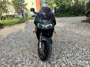 Honda VFR 800 2000 in Rezekne, with an engine capacity of 0.80 L and mileage of 0 thousand km for 2450 €, photo 3 on AUTOMOTO.COM.LV