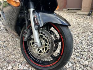 Honda VFR 800 2000 in Rezekne, with an engine capacity of 0.80 L and mileage of 0 thousand km for 2450 €, photo 9 on AUTOMOTO.COM.LV