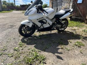 Honda VFR 800 2003 Rēzekne, ar dzinēja tilpumu 0.80 L un nobraukumu 0 tūkst. km par 4790 €, foto 4 vietnē AUTOMOTO.COM.LV