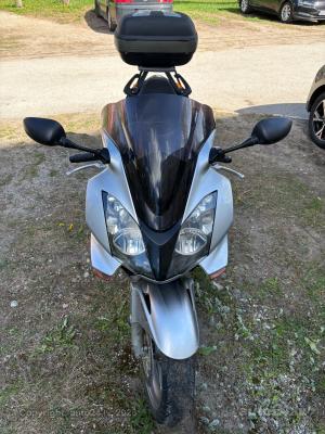Хонда VFR 800 2005 в Таллин, объемом двигателя 0.78 л и пробегом 54 тыс. км за 3000 €, фото  на AUTOMOTO.COM.LV