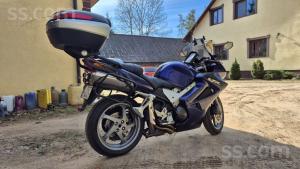 Honda VFR 800 2005 Daugavpils, ar dzinēja tilpumu 0.80 L un nobraukumu 0 tūkst. km par 2500 €, foto 4 vietnē AUTOMOTO.COM.LV