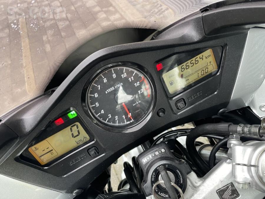 Honda VFR 800 2006 Rīga, ar dzinēja tilpumu 0.80 L un nobraukumu 0 tūkst. km par 3699 €, foto 7 vietnē AUTOMOTO.COM.LV