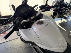 Белый Хонда VFR 800 2017 в Таллин, объемом двигателя 0.78 л и пробегом 25 тыс. км за 7990 €, фото 16 на AUTOMOTO.COM.LV