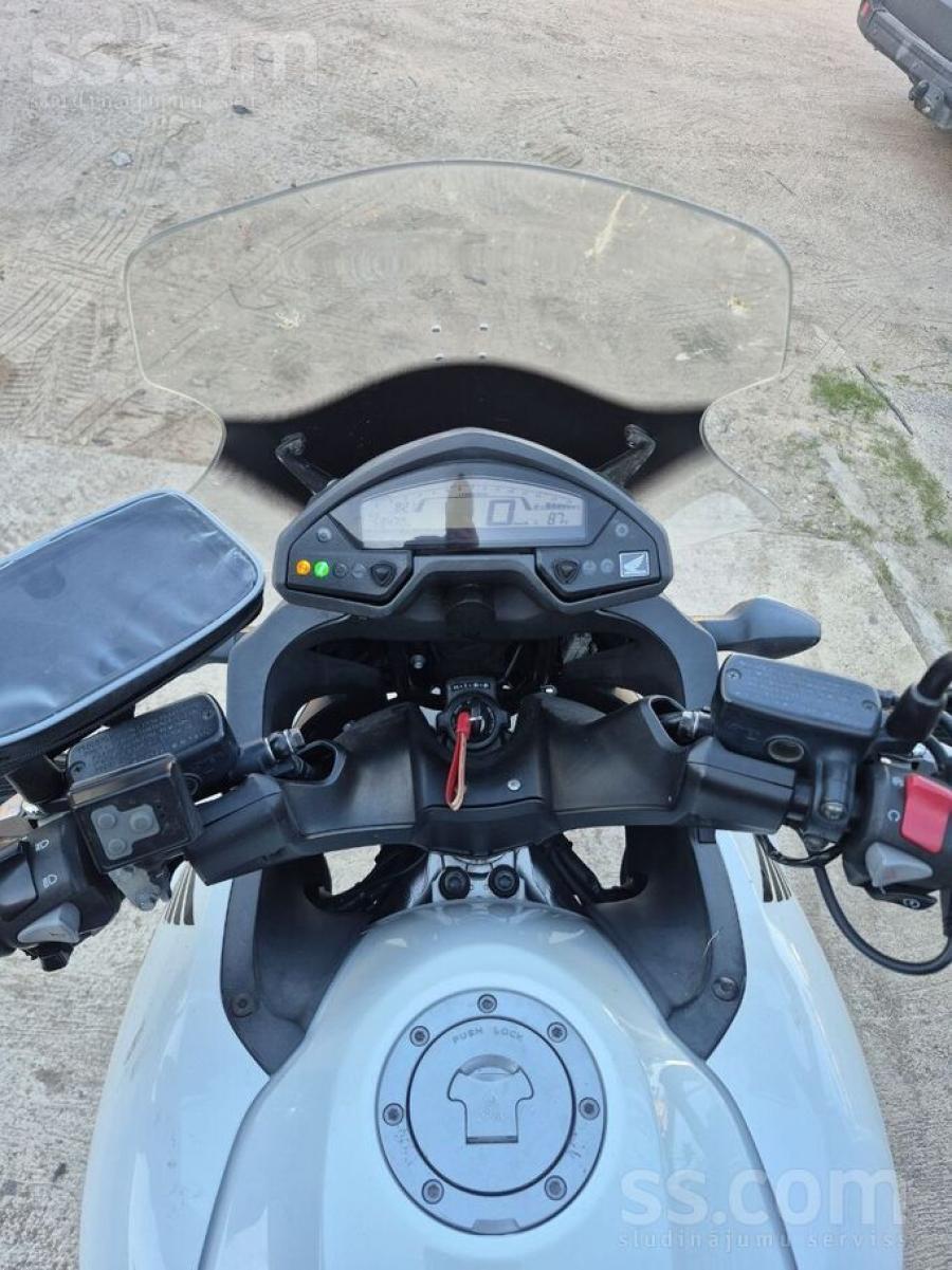 Honda VFR 800X 2012 Daugavpils, ar dzinēja tilpumu 0.78 L un nobraukumu 0 tūkst. km par 4000 €, foto 6 vietnē AUTOMOTO.COM.LV