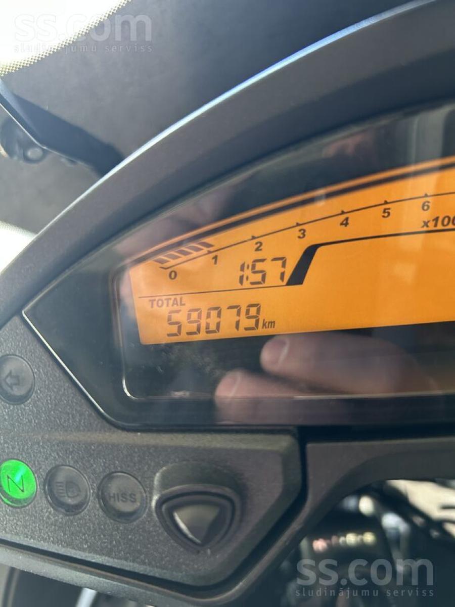 Honda VFR 800X 2012 Ogre, ar dzinēja tilpumu 0.80 L un nobraukumu 0 tūkst. km par 4550 €, foto 5 vietnē AUTOMOTO.COM.LV