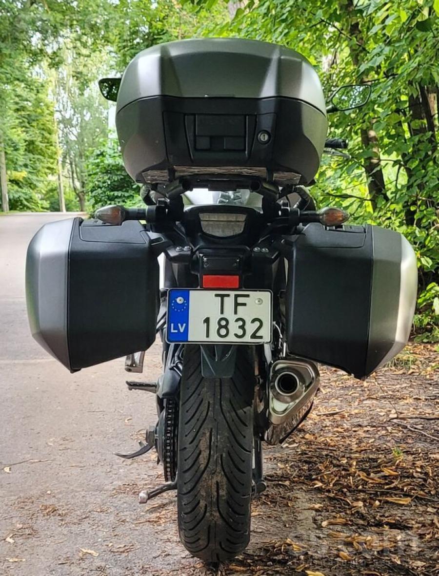 Honda VFR 800X 2013 Rīga, ar dzinēja tilpumu 0.80 L un nobraukumu 0 tūkst. km par 4200 €, foto 5 vietnē AUTOMOTO.COM.LV