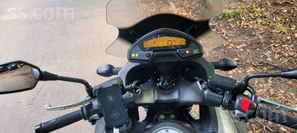 Honda VFR 800X 2013 in Riga, with an engine capacity of 0.80 L and mileage of 0 thousand km for 4200 €, photo 8 on AUTOMOTO.COM.LV