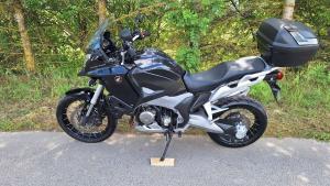 Black Honda VFR 2014 in Kaunas, with an engine capacity of 1.24 L and mileage of 58 thousand km for 5900 €, photo 2 on AUTOMOTO.COM.LV