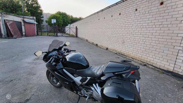 Melns Honda VFR 2014 Kauņa, ar dzinēja tilpumu 0.78 L un nobraukumu 38 tūkst. km par 6000 €, foto 6 vietnē AUTOMOTO.COM.LV