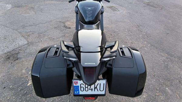 Melns Honda VFR 2014 Kauņa, ar dzinēja tilpumu 0.78 L un nobraukumu 38 tūkst. km par 6000 €, foto 7 vietnē AUTOMOTO.COM.LV