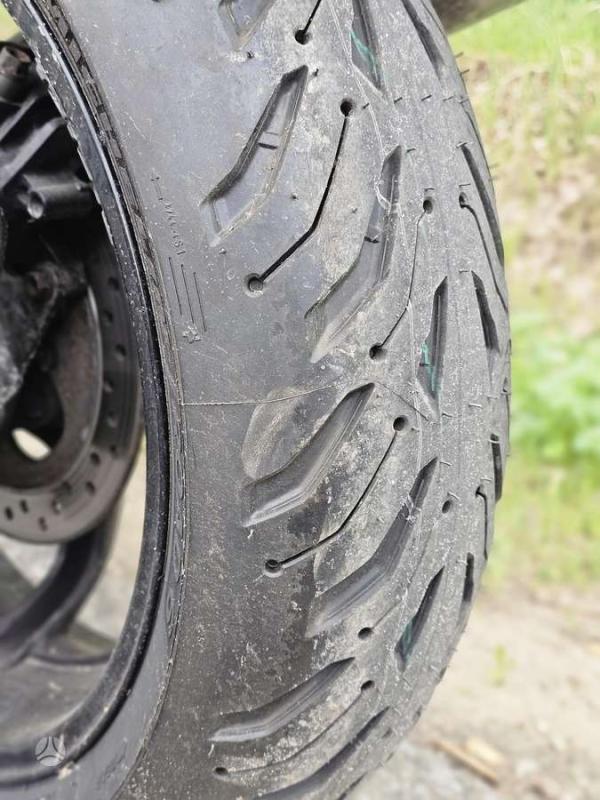 Zils Honda VFR 1996 Viļņa, ar dzinēja tilpumu 0.75 L un nobraukumu 52 tūkst. km par 1300 €, foto 9 vietnē AUTOMOTO.COM.LV