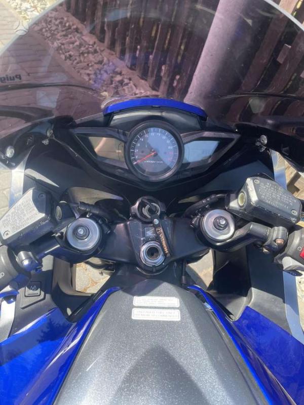 Blue Honda VFR 2013 in Druskininkai, with an engine capacity of 1.30 L and mileage of 21 thousand km for 3900 €, photo 5 on AUTOMOTO.COM.LV