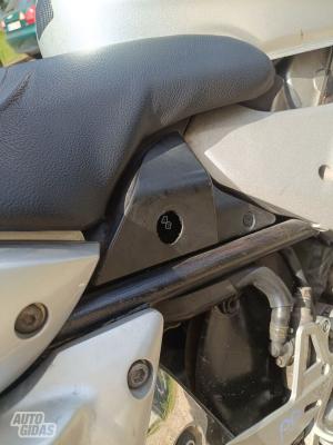 Grey Honda VFR 2002 in Vilnius, with an engine capacity of 0.80 L and mileage of 74 thousand km for 1600 €, photo 12 on AUTOMOTO.COM.LV