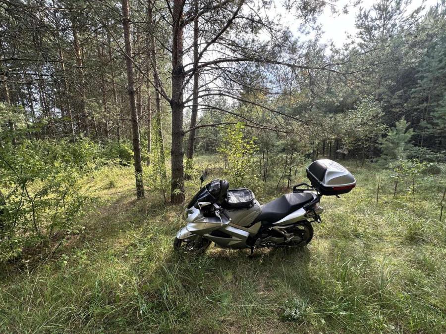 Серый Хонда VFR 2006 в Вилкавишкис, объемом двигателя 0.80 л и пробегом 35 тыс. км за 3750 €, фото 16 на AUTOMOTO.COM.LV