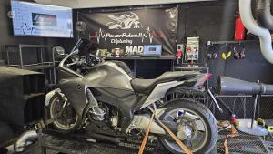 Серый Хонда VFR 2010 в Клайпеда, объемом двигателя 1.20 л и пробегом 49 тыс. км за 6900 €, фото  на AUTOMOTO.COM.LV