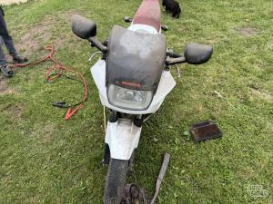 Хонда VFR 1995 в Паневежис, объемом двигателя 0.00 л и пробегом 0 тыс. км за 500 €, фото 4 на AUTOMOTO.COM.LV