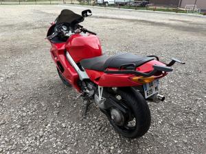 Honda VFR 1998 in Kelme, with an engine capacity of 0.80 L and mileage of 75 thousand km for 715 €, photo 5 on AUTOMOTO.COM.LV