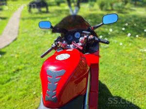 Honda VFR 1999 Saldus, ar dzinēja tilpumu 0.75 L un nobraukumu 0 tūkst. km par 1800 €, foto 7 vietnē AUTOMOTO.COM.LV