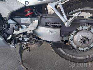 Honda VFR 2000 in Riga, with an engine capacity of 0.80 L and mileage of 0 thousand km for 2000 €, photo 8 on AUTOMOTO.COM.LV