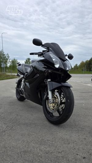 Honda VFR 2002 Šauļi, ar dzinēja tilpumu 0.00 L un nobraukumu 0 tūkst. km par 3850 €, foto 3 vietnē AUTOMOTO.COM.LV