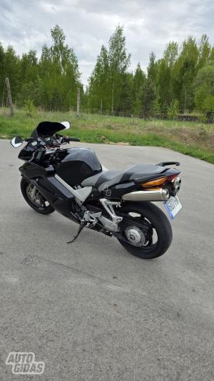 Honda VFR 2002 Šauļi, ar dzinēja tilpumu 0.00 L un nobraukumu 0 tūkst. km par 3850 €, foto 8 vietnē AUTOMOTO.COM.LV