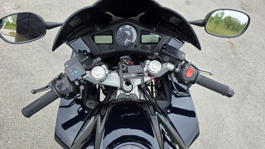 Honda VFR 2002 Šauļi, ar dzinēja tilpumu 0.00 L un nobraukumu 0 tūkst. km par 3850 €, foto 17 vietnē AUTOMOTO.COM.LV
