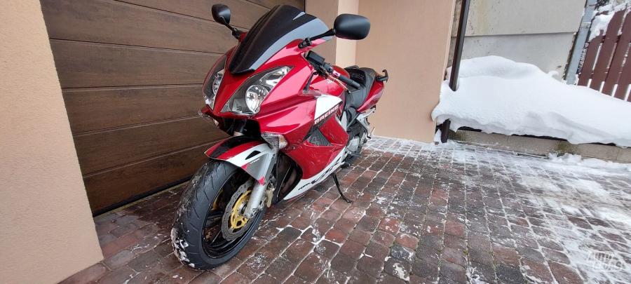 Honda VFR 2003 Šauļi, ar dzinēja tilpumu 0.80 L un nobraukumu 71 tūkst. km par 2000 €, foto 8 vietnē AUTOMOTO.COM.LV