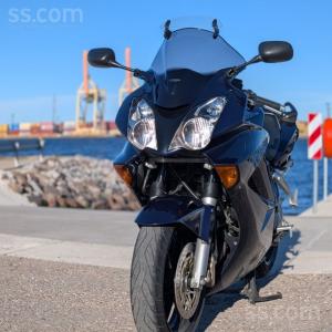 Honda VFR 2003 in Riga, with an engine capacity of 0.80 L and mileage of 0 thousand km for 3000 €, photo 6 on AUTOMOTO.COM.LV