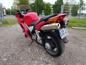 Honda VFR 2004 in Alytus, with an engine capacity of 0.80 L and mileage of 71 thousand km for 2200 €, photo 6 on AUTOMOTO.COM.LV
