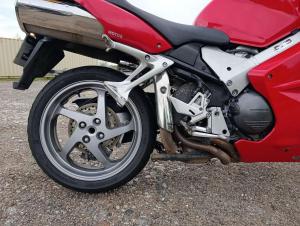 Honda VFR 2004 in Alytus, with an engine capacity of 0.80 L and mileage of 71 thousand km for 2200 €, photo 11 on AUTOMOTO.COM.LV
