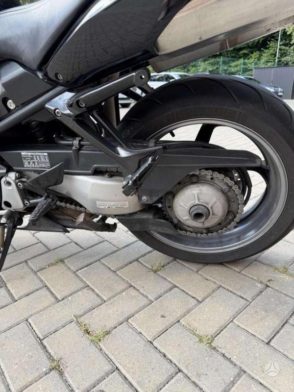 Honda VFR 2006 in Kaunas, with an engine capacity of 0.80 L and mileage of 65 thousand km for 2750 €, photo 5 on AUTOMOTO.COM.LV